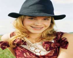 Emma Watson Birthday, Real Name, Age, Weight, Height, Family, Facts ...