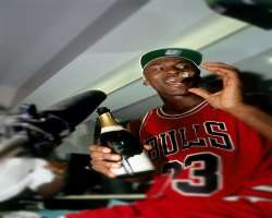 Michael Jordan Birthday, Real Name, Age, Weight, Height, Family, Facts ...